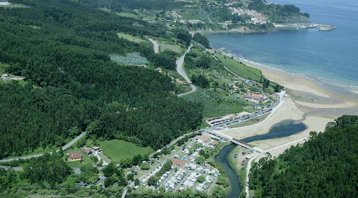Campings cerca del descenso del Sella | Canoas El Moyau